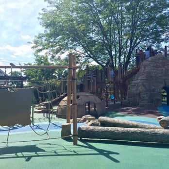 Palisades Recreation Center - 68 Photos & 11 Reviews - Parks - 5200 ...