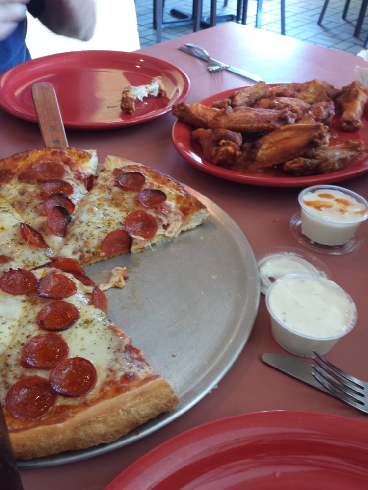 Kraus’pizza - 17 Reviews - Pizza - 909 30th St NW, Canton, OH ...