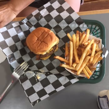 Flippin’ Cow - 32 Photos & 76 Reviews - Burgers - 51330 State Rd 19 ...