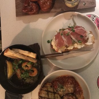 Tower 12 - 407 Photos & 377 Reviews - Bars - 53 Pier Ave, Hermosa Beach ...