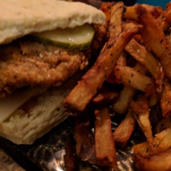 White Rabbit Gastropub - 177 Photos & 154 Reviews - Gastropubs - 18 ...