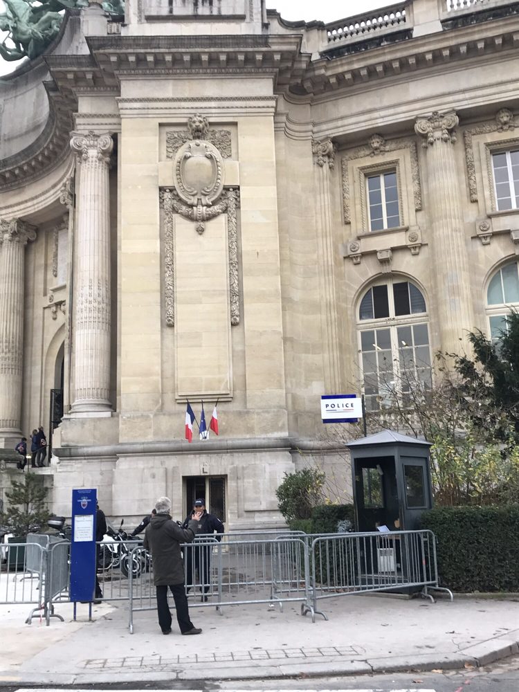 Commissariat de Police du 8ème Arrondissement - Police Departments - 1 ...