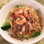 Tram’s Kitchen - 124 Photos & 283 Reviews - Vietnamese - 4050 Penn Ave ...