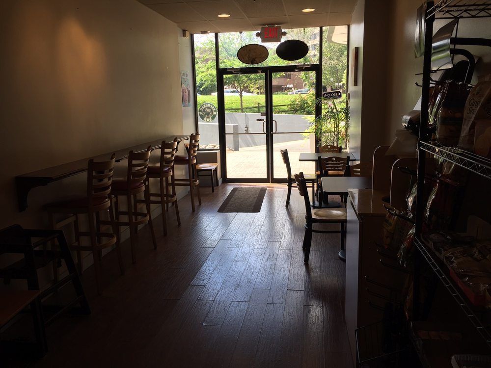 Paramount Cafe - 81 Photos & 169 Reviews - Beer, Wine & Spirits - 1425 ...