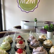 M2M Bakery - 39 Photos & 29 Reviews - Cupcakes - 115 S Greenville Ave ...