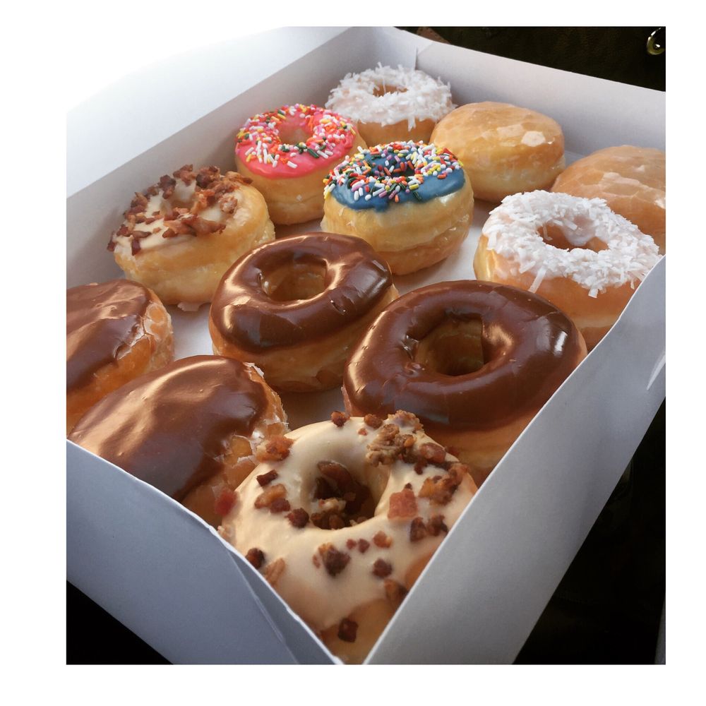 Lickin Good Donuts & Coffee - Donuts - 32434 US 280, Childersburg, AL ...