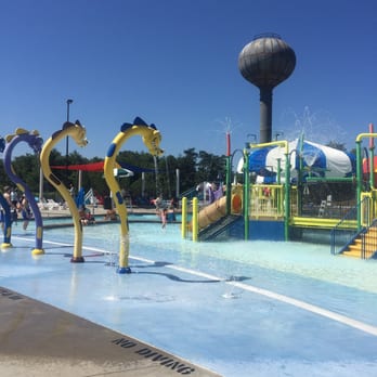 Splash Valley Water Park - 21 Photos & 10 Reviews - Water Parks - 7415 ...