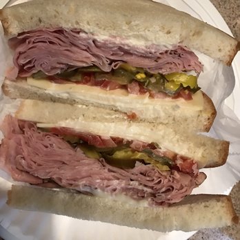 The Battlefield Country Store - 15 Photos & 37 Reviews - Bakeries ...