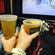 AMC Oakbrook Center 12 - 48 Photos & 43 Reviews - Cinema - 600 Oakbrook ...