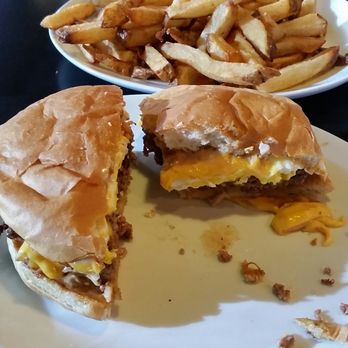 Fizz Burgers and Bottles - Order Food Online - 53 Photos & 129 Reviews ...