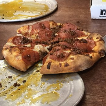 Palo Mesa Pizza - 50 Photos & 122 Reviews - Pizza - 2790 S Halcyon Rd ...