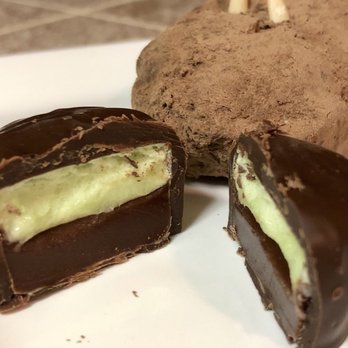 See’s Candies - 94 Photos & 27 Reviews - Candy Stores - 3651 Truxel Rd ...