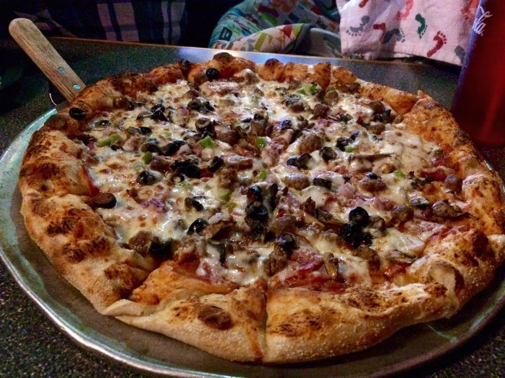 Oblio’s Pizzeria - 29 Photos & 139 Reviews - Pizza - 6115 E 22nd Ave ...