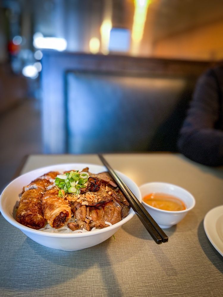 Golden Deli – Temple City | Hyperflyer Instant Delivery