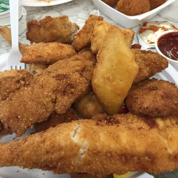 Mike Linnig’s Restaurant - 93 Photos & 117 Reviews - Seafood - 9308 ...