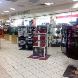 UETA Duty Free - Duty-Free Shops - 21 N Terrace Ave, Nogales, AZ ...