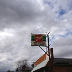 Crump Pump Bar - Bars - 1038 W Anderson Rd, Linwood, MI, United States ...