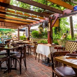 Anis Cafe & Bistro - 313 Photos & 294 Reviews - French - 2974 Grandview ...