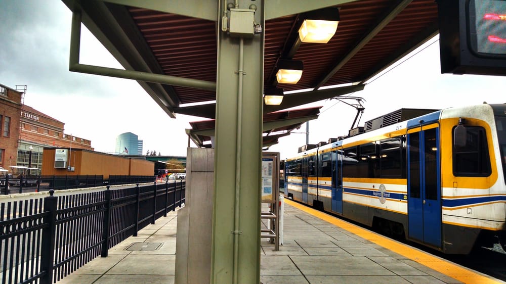 SACRT Light Rail - Sacramento Valley Station - Train Stations - H St ...