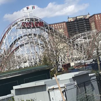 Cyclone Coaster - 147 Photos & 233 Reviews - Amusement Parks - 834 Surf ...
