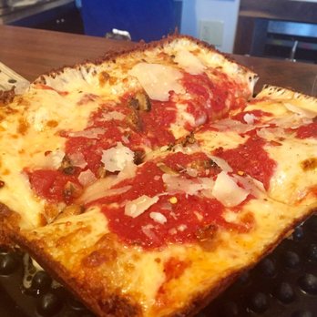 Blue Pan Pizza - 196 Photos & 464 Reviews - Pizza - 3930 W 32nd Ave ...
