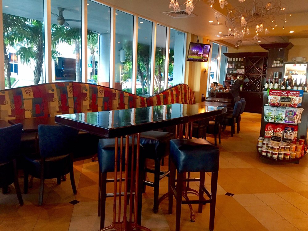 Le Marche Gourmet - 13 Photos & 10 Reviews - Cafes - 505 N Fort ...