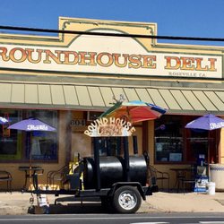 Roundhouse Deli - 129 Photos & 129 Reviews - Delis - 604 Church St ...