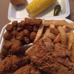 lisa fried chicken - Southern - 3400 Brandon Ln, Western Hills/Ridglea ...