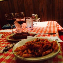 Vince’s Italian Restaurant & Pizzeria - 79 Photos & 136 Reviews - Pizza ...