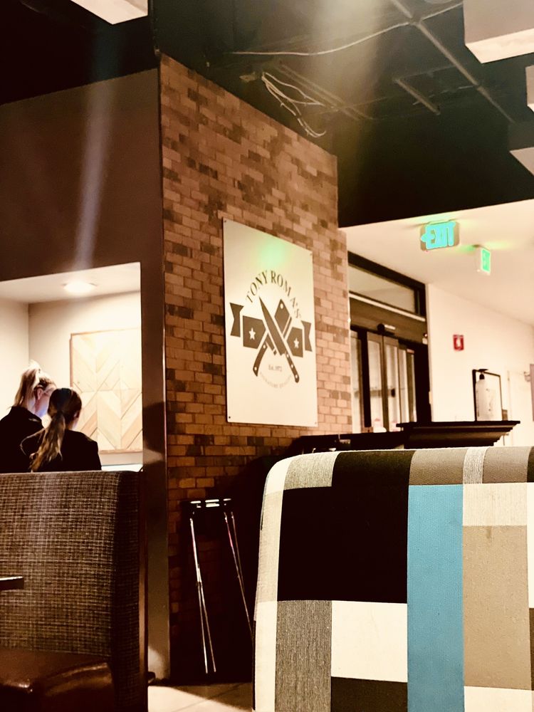 Tony Roma’s, Denver | Roadtrippers