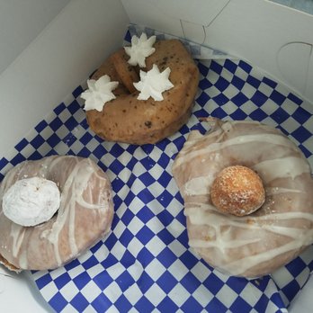 DG Doughnuts - 153 Photos & 86 Reviews - Donuts - 16131 W Colonial Dr ...