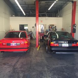 Mike’s Motor Werks - 23 Photos - Auto Repair - 1900 N McClintock Dr ...