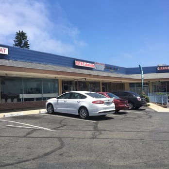 Kit N Caboodle - 28 Photos & 72 Reviews - Thrift Stores - 1120 S Coast ...