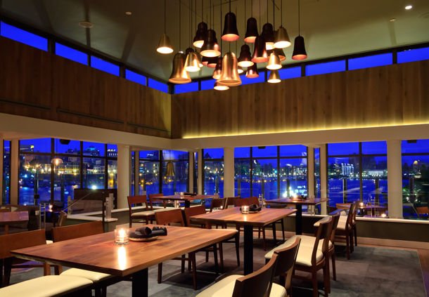 LURE Restaurant & Bar - 91 Photos & 38 Reviews - Seafood - 100 Harbour ...