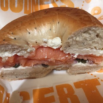 Barry Bagels- Kettering - 32 Photos & 30 Reviews - Bagels - 4313 Far ...