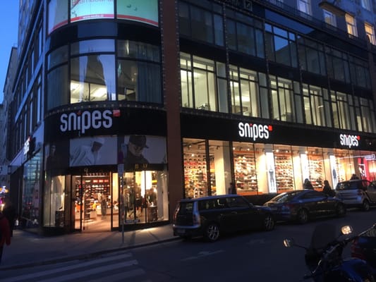 Snipes - Shoe Stores - Fleischmarkt 1-5, Innere Stadt, Vienna, Wien ...