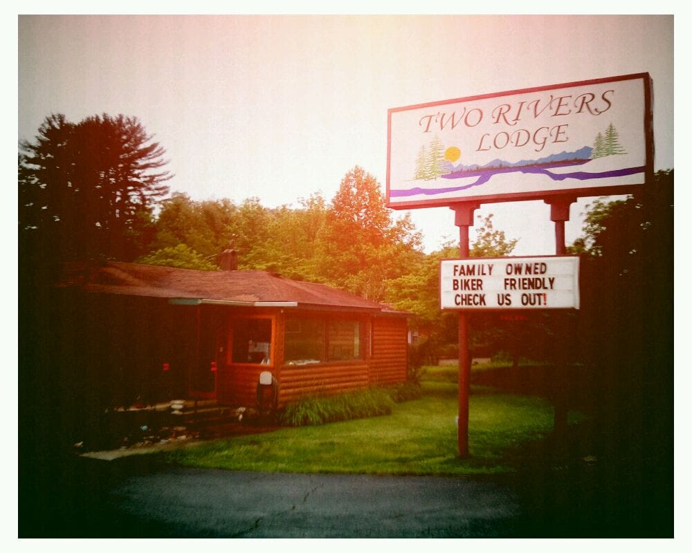 Two Rivers Lodge - Hotels - 5280 Ela Rd, Bryson City, NC - Phone Number ...