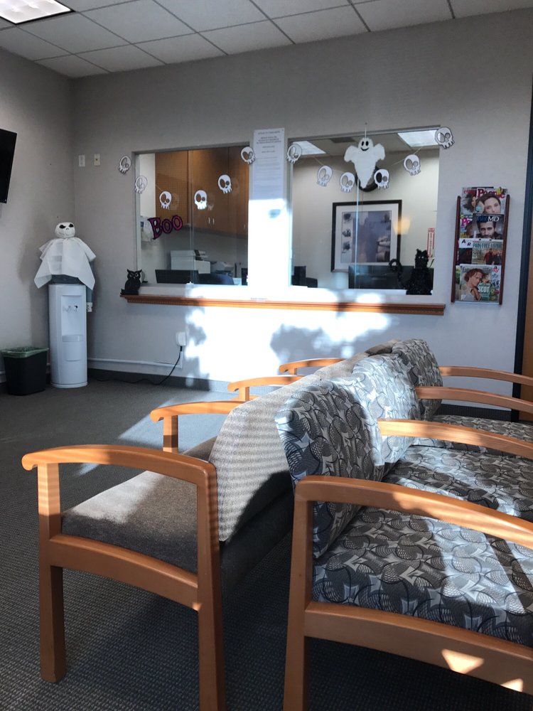 Gary Feldman, MD - Rheumatologists - 5230 Pacific Concourse Dr, Los ...