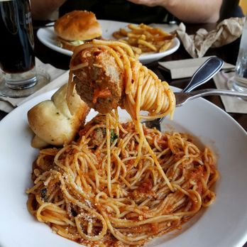 BJ’s Restaurant & Brewhouse - 968 Photos & 915 Reviews - Pizza - 13130 ...