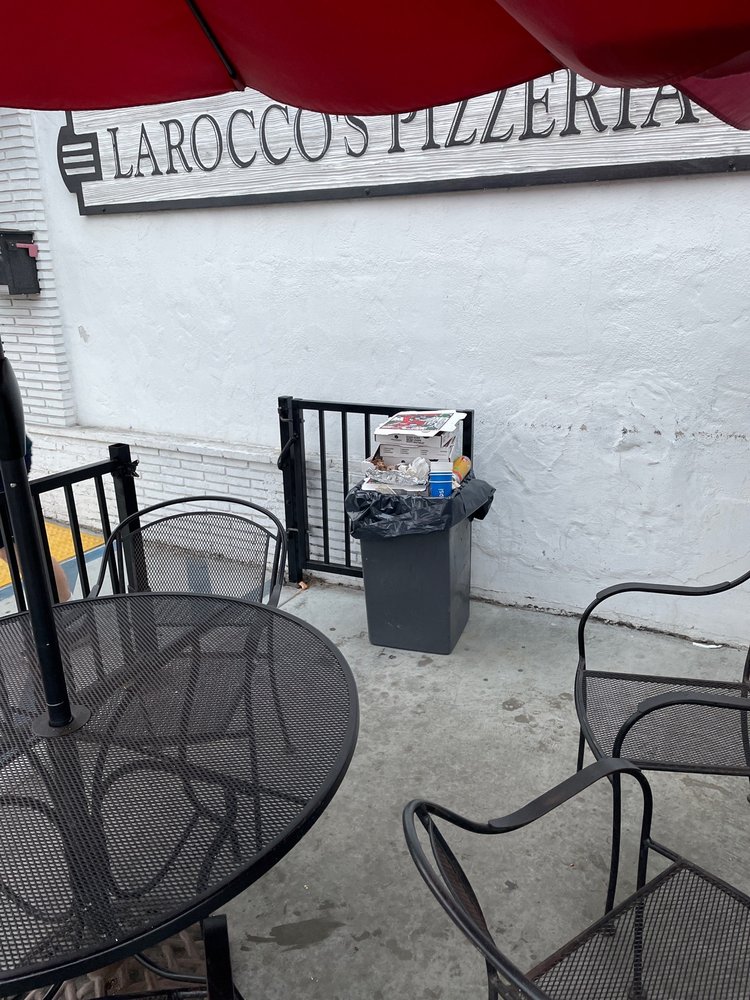 La Rocco's Pizzeria Reviews | San Clemente, CA | One Bite