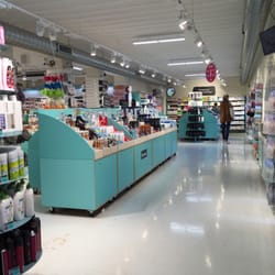 Normal - Discount Store - Vesterbrogade 80-82, Vesterbro, København ...