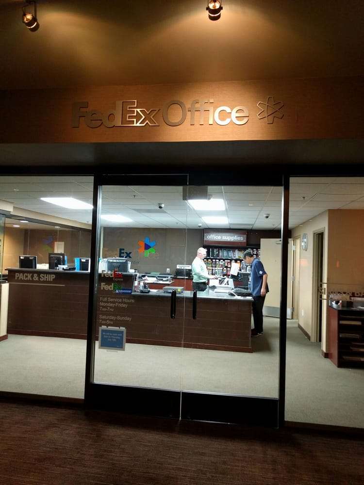FedEx Office Print & Ship Center - Signmaking - 777 Convention Way ...