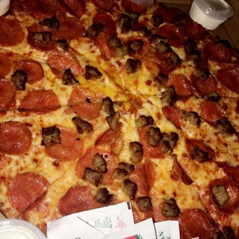 Pizza Palace - 18 Photos & 35 Reviews - Pizza - 704 5th St, Orland, CA ...