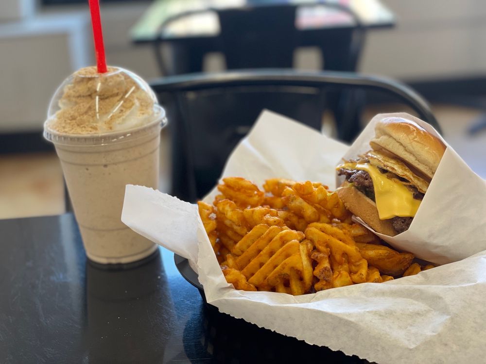 Cal's Fried Chicken & Burgers, Berkeley | Roadtrippers