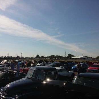 M1 Concourse - 41 Photos - Race Tracks - 164 S Blvd W, Pontiac, MI ...