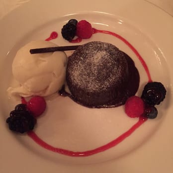 Mama Della’s Ristorante - 136 Photos & 111 Reviews - Italian - 5601 ...