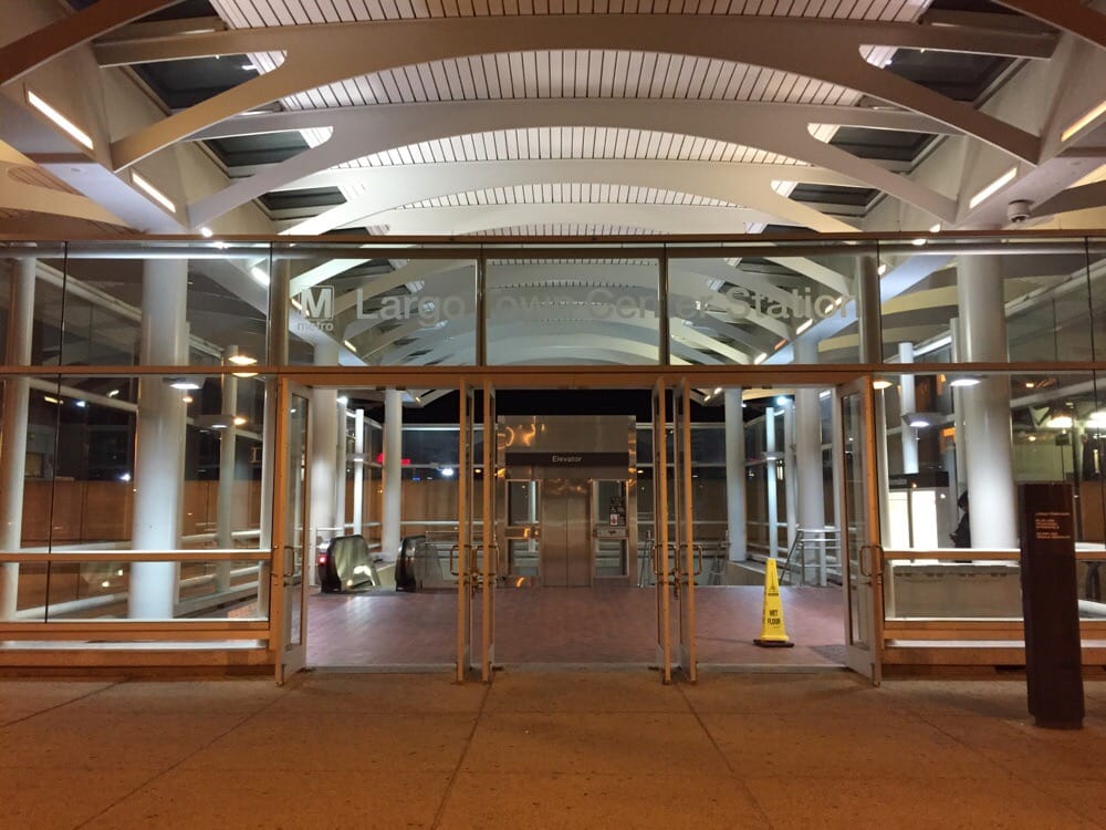 Largo Town Center Metro Station - 11 Reviews - Metro Stations - 9000 ...