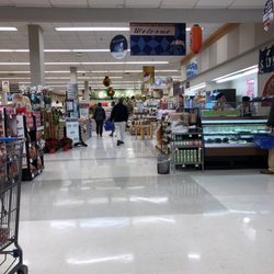 Langley AFB Commissary - 22 Photos & 15 Reviews - Bakeries - 51 Spaatz ...