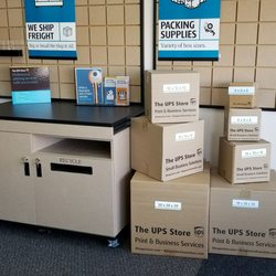 The UPS Store - Shipping Centers - 71 Newtown Rd, Danbury, CT - Phone ...