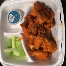Tuff Luck Café - 18 Photos & 10 Reviews - Chicken Wings - 2517 ...